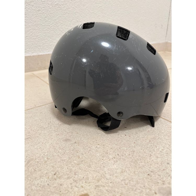 Helm Fr Skateboard