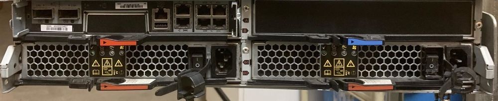 Netapp FAS2220 Disk Array (Gebraucht) in Hölstein für CHF 5 – nur ...