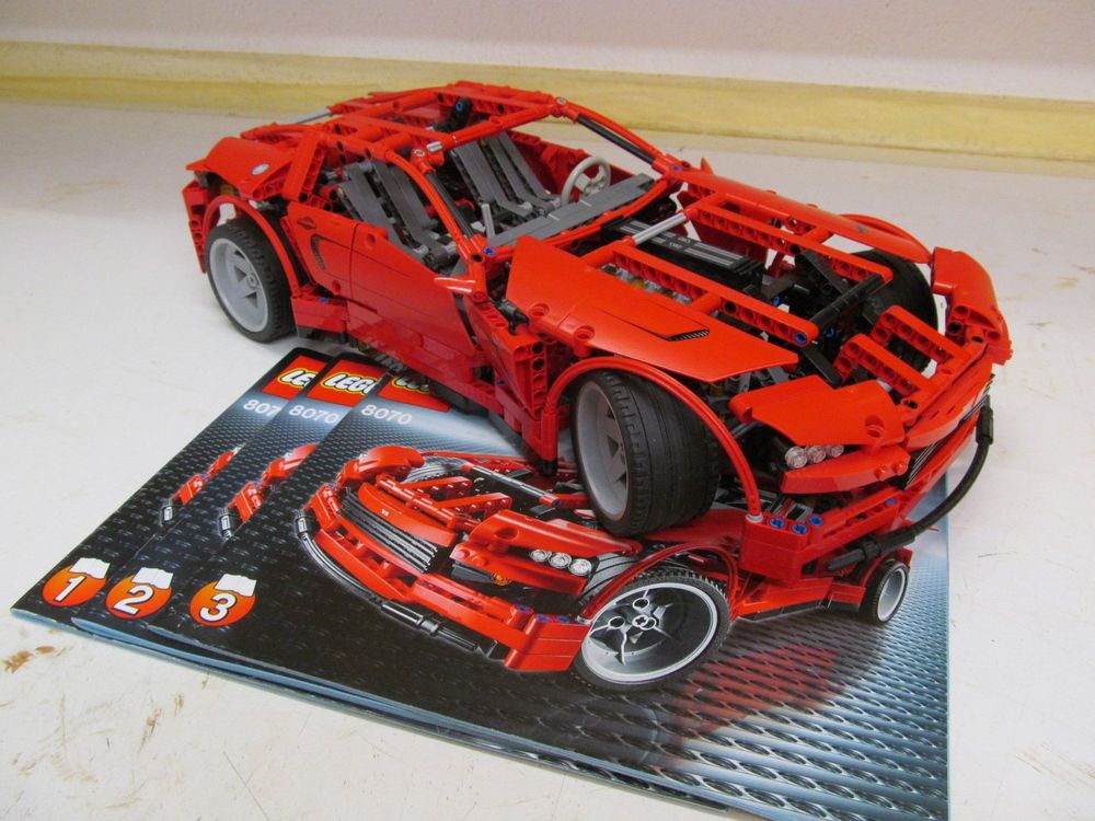 LEGO TECHNIC 8070 V8 SPORT WAGEN ROT (Gebraucht) in Grueningen für CHF ...