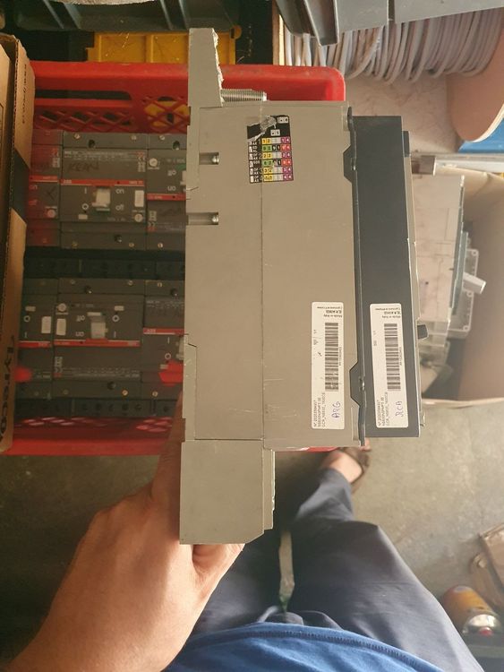 Schneider Electric Compact NS630b N Leistungsschalter (Gebraucht) in ...