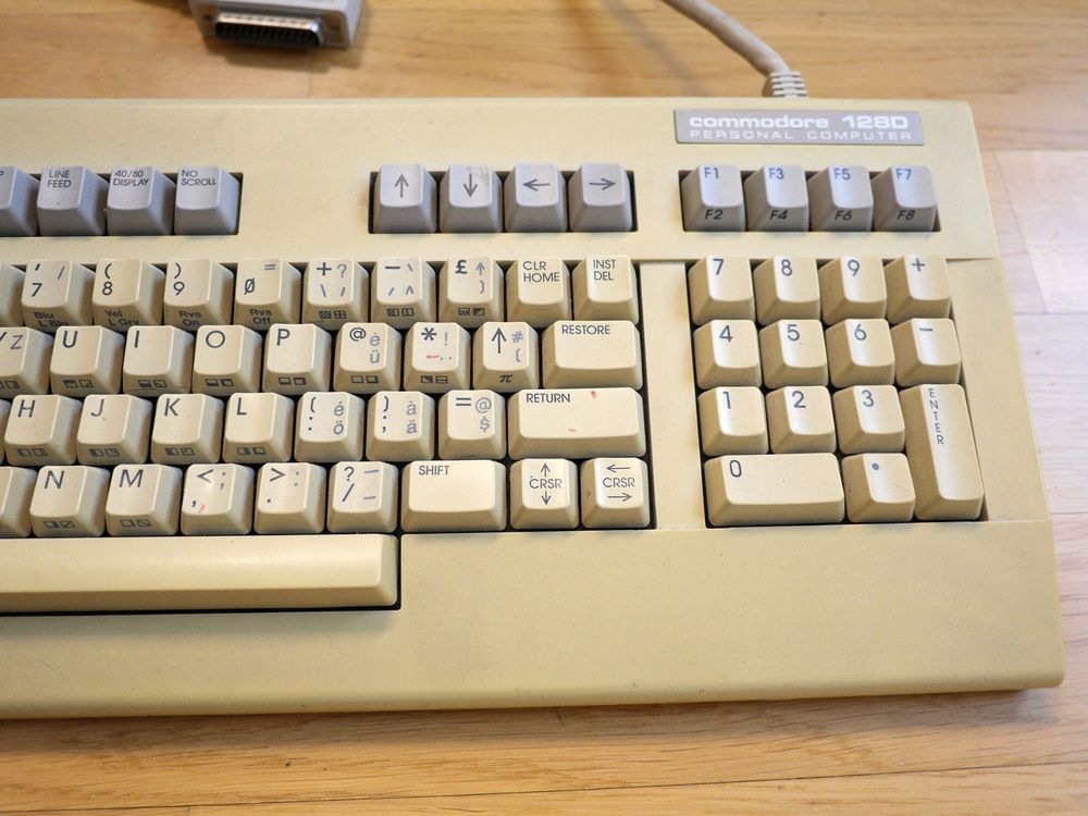 Commodore 128D Keyboard CH Layout (Gebraucht) in Dietwil für CHF 150 ...