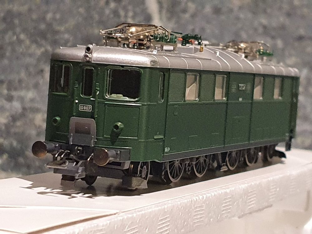 Roco 63530.1 SBB Ae 4/6 10807, CH-Sondermodell, ladenneu OVP (Neu und originalverpackt) in ...