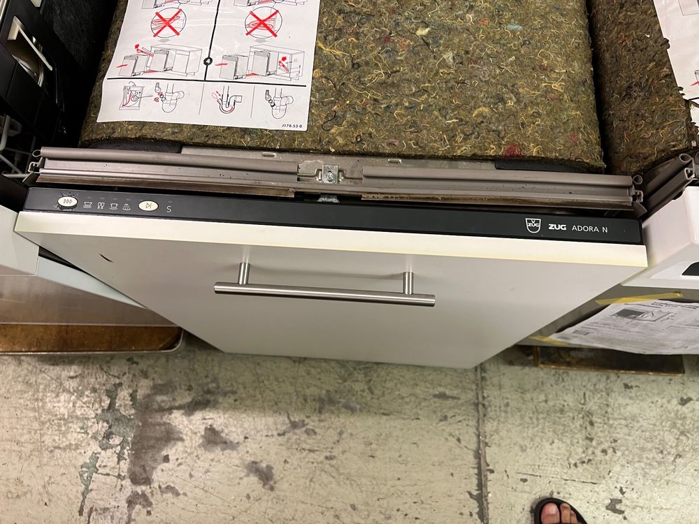 V-ZUG Adora N CH Norm Lieferung und Montage | Kaufen auf Ricardo