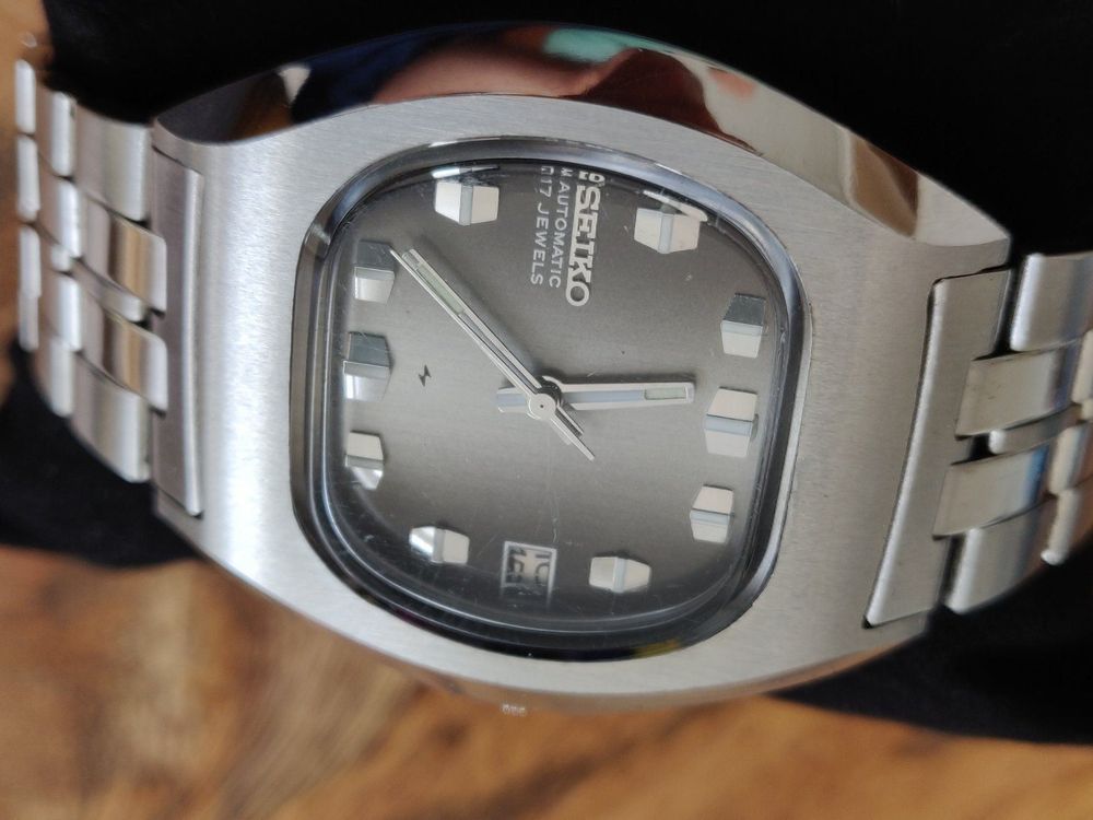 Seiko 7025-5010, ca. 1978 (D'occasion) à Le Locle pour CHF 250 – avec ...