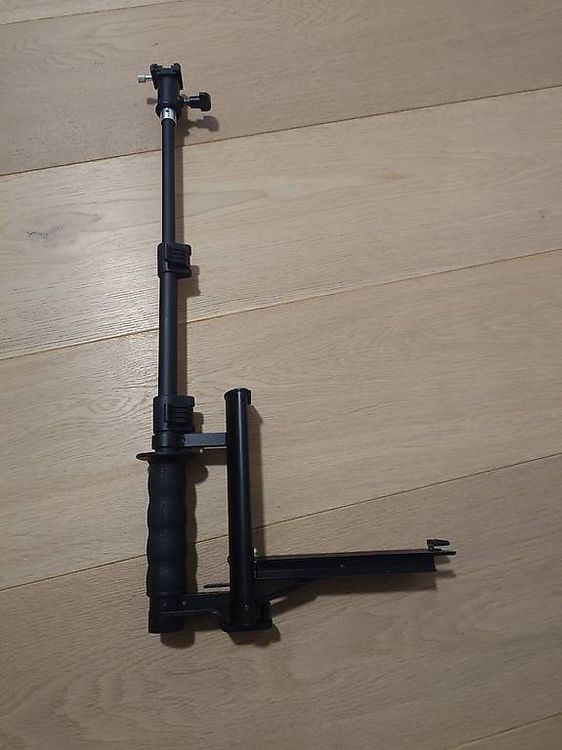 VH Flip Bracket. Griff für Camera und Blitz (Gebraucht) in Einsiedeln ...