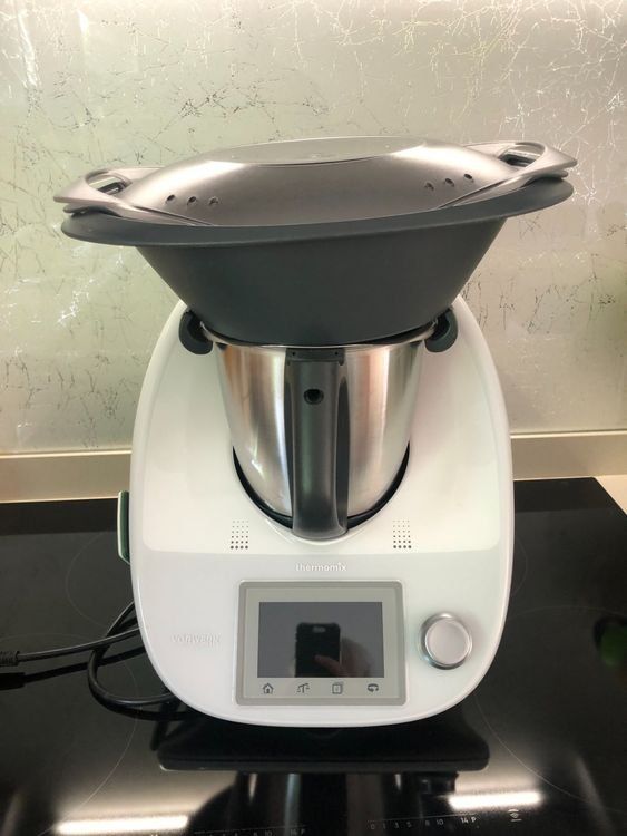 Thermomix TM5 Top Zustand mit Cookidoo und viel Zubehör (Gebraucht) in ...