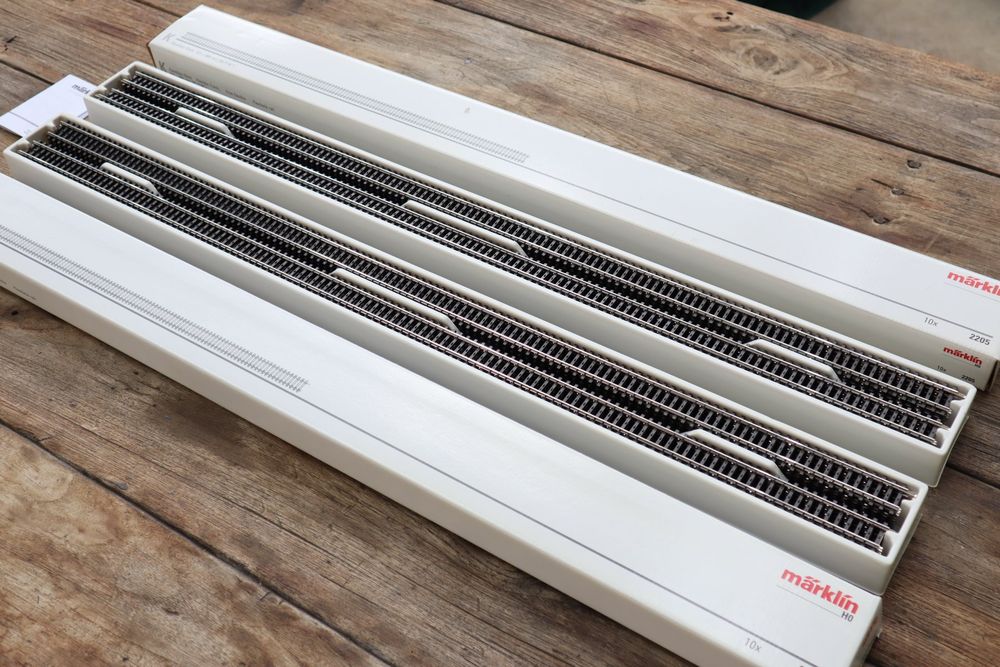 Märklin 20 x Flexgleis 2205 K-Gleis 90cm Neuwertig NP: 340.- | Kaufen ...