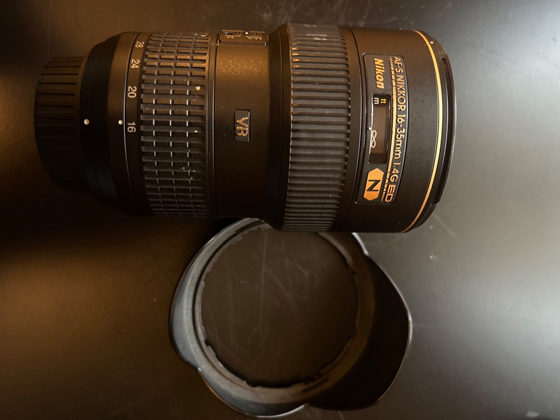 Nikon AF-S NIKKOR 16-35 mm f/4G ED VR très bon état (D'occasion) à Onex ...