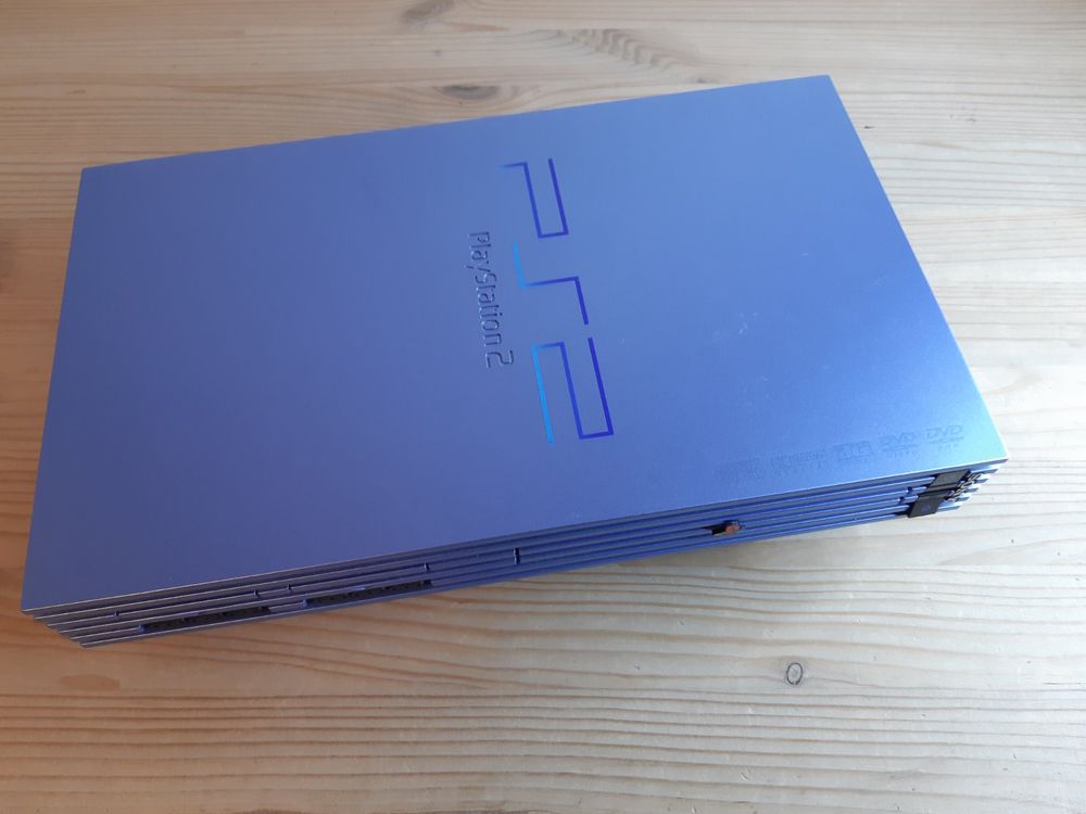 SONY Playstation 2 PS2 Aqua Blue Wasser Blau ohne Zubehör (Gebraucht ...