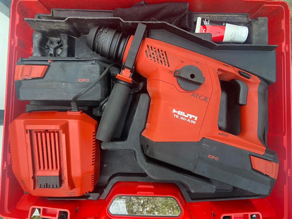 Perforateur Burineur/Akku-Bohrhammer Hilti TE 30 A36 (Gebraucht) in Echallens für CHF 1025 – nur ...