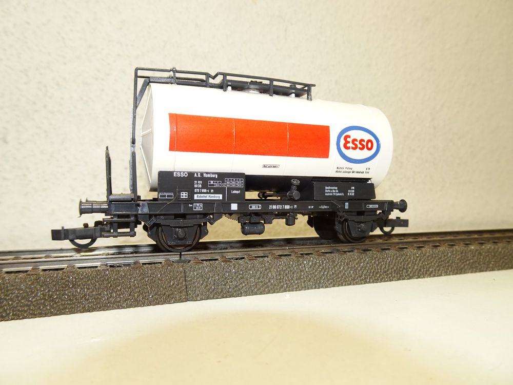 Roco Güterwagen DB 859-1 Kesselwagen Esso HO 46137 | Kaufen auf Ricardo
