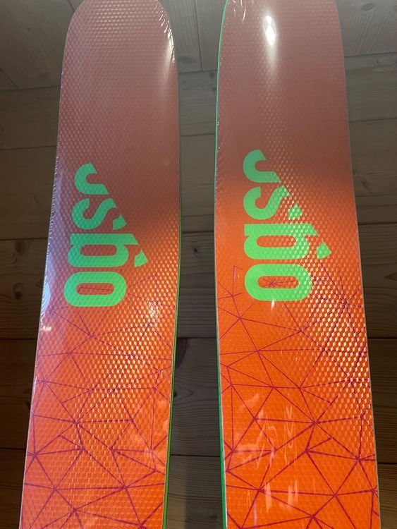 Ogso Ski 90 (Gebraucht) in Oberiberg für CHF 299 – mit Lieferung auf ...