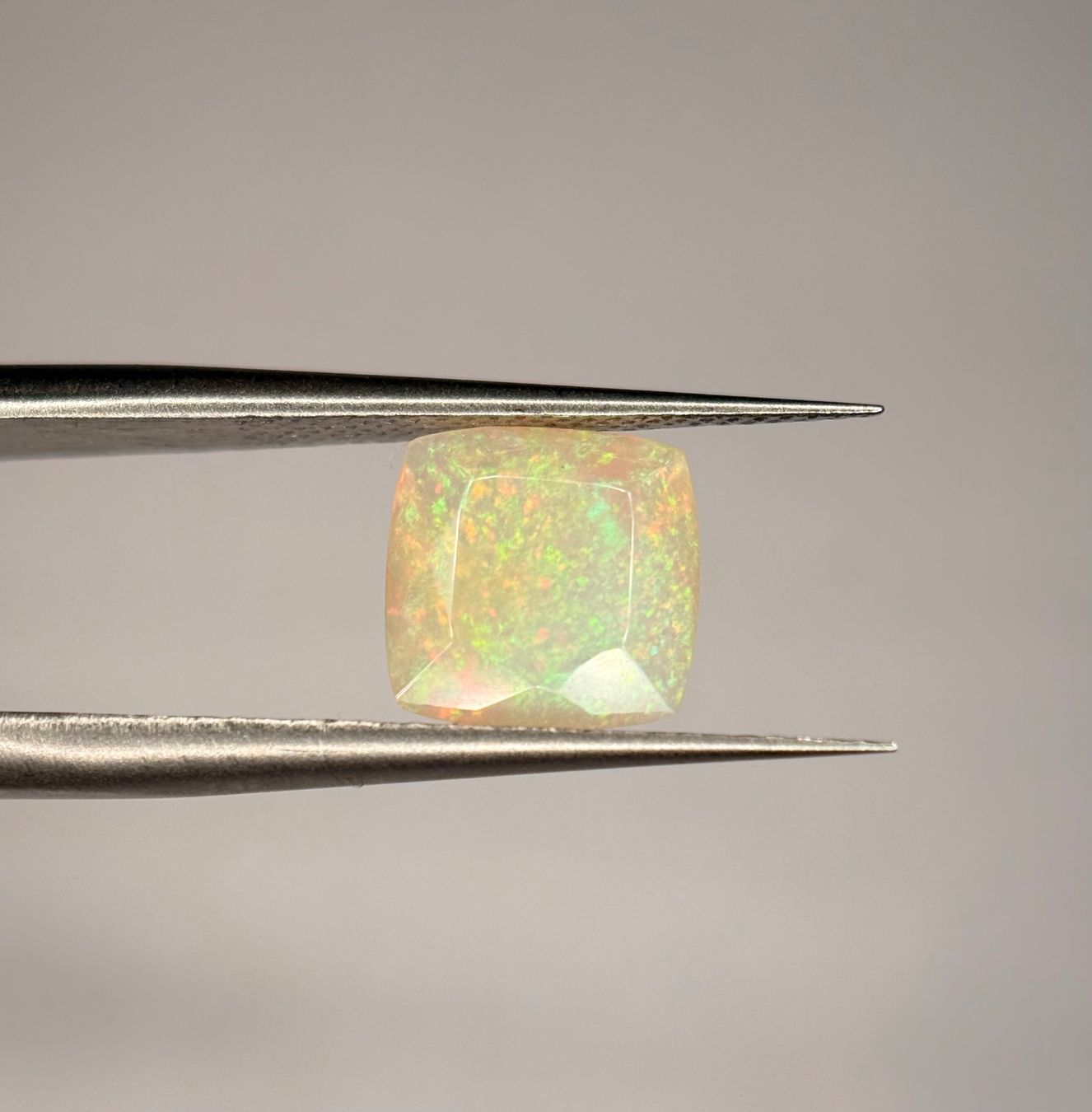 Ab 1 Fr. - 1.58 ct Opal Edelstein - unbehandelt (Neu (gemäss ...