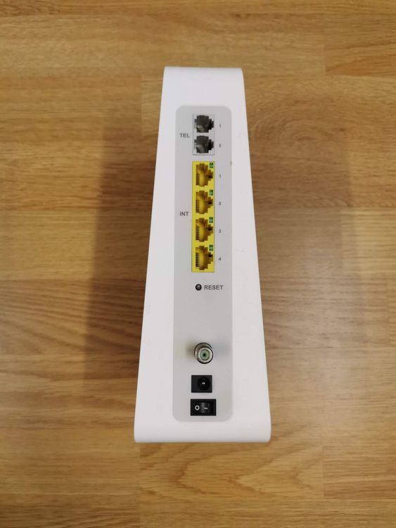 UPC Connect Box (Gebraucht) in Spiegel b. Bern für CHF 15 – mit ...