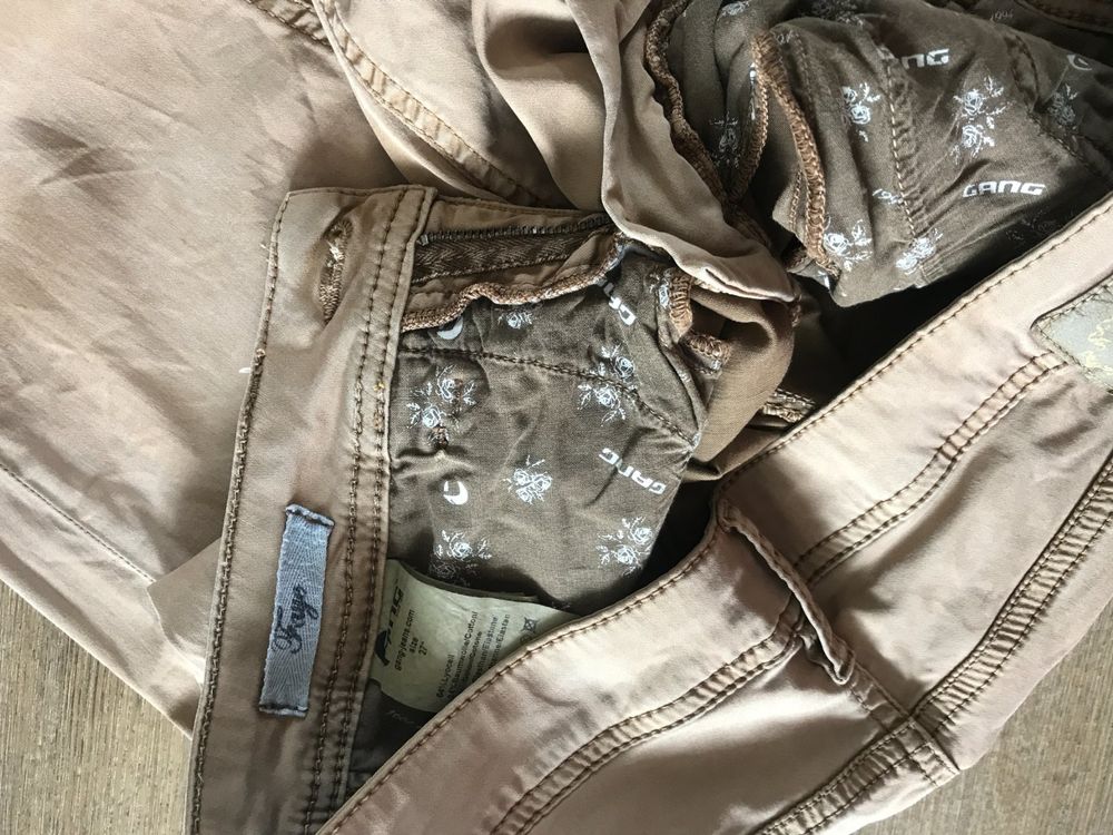 Hose Gang, Faye, Gr. 27 (Gebraucht) in Amriswil für CHF 6 – mit ...