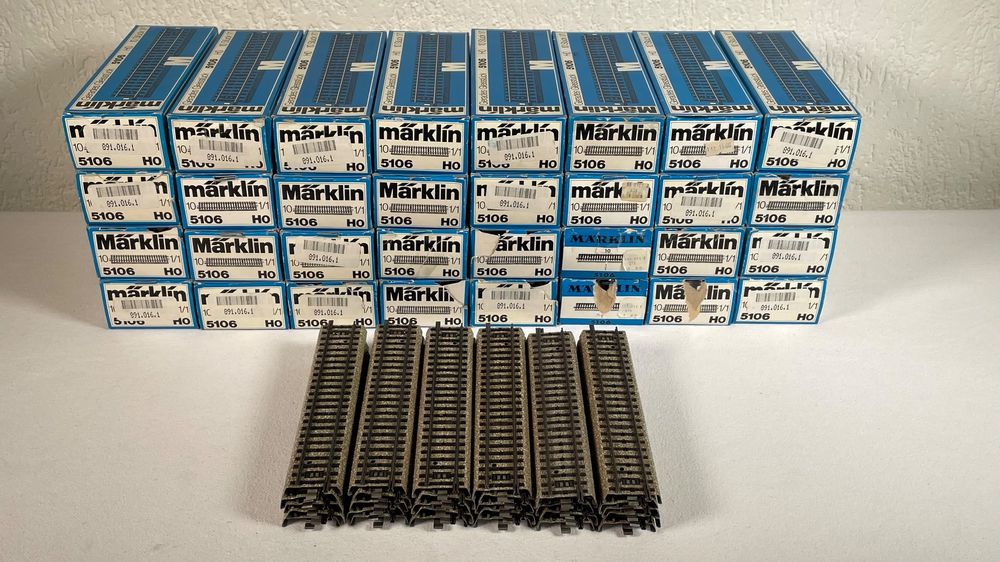 Märklin 5106 - M-Gleis gerade 350 Stück - NEUWERTIG (Neu und originalverpackt) in Volketswil für ...