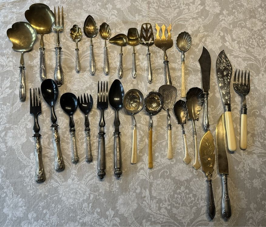 Lot von antikem Silberbesteck, 27 Teile (Gebraucht) in Pfäffikon ZH für CHF 370 – mit Lieferung ...