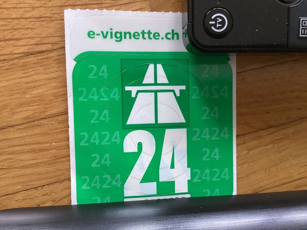 Autobahnvignette 2024 | Kaufen auf Ricardo