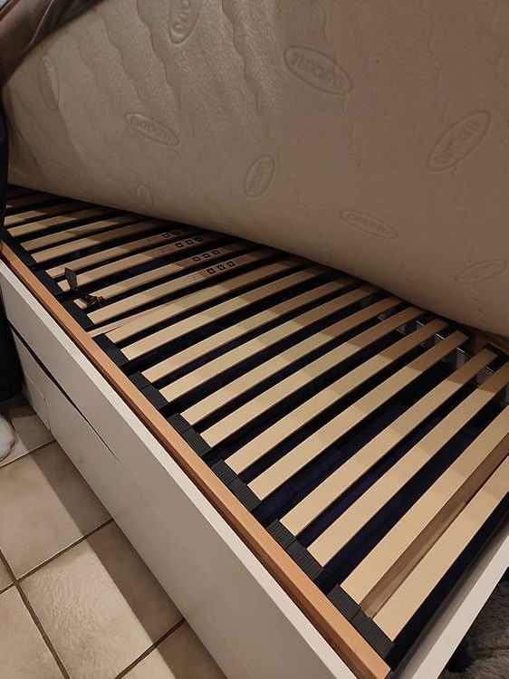 Bett 100 x 200 cm mit Zusatzbett (Gebraucht) in Leibstadt für CHF 400 ...