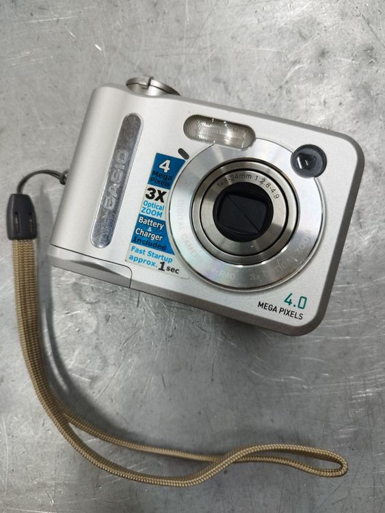 Casio QV-R40 Digi Cam (Gebraucht) in für CHF 50 – mit Lieferung auf ...