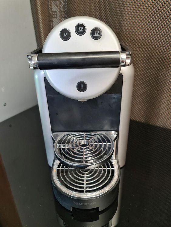 Nespresso Professional Maschine Zenius | Kaufen auf Ricardo