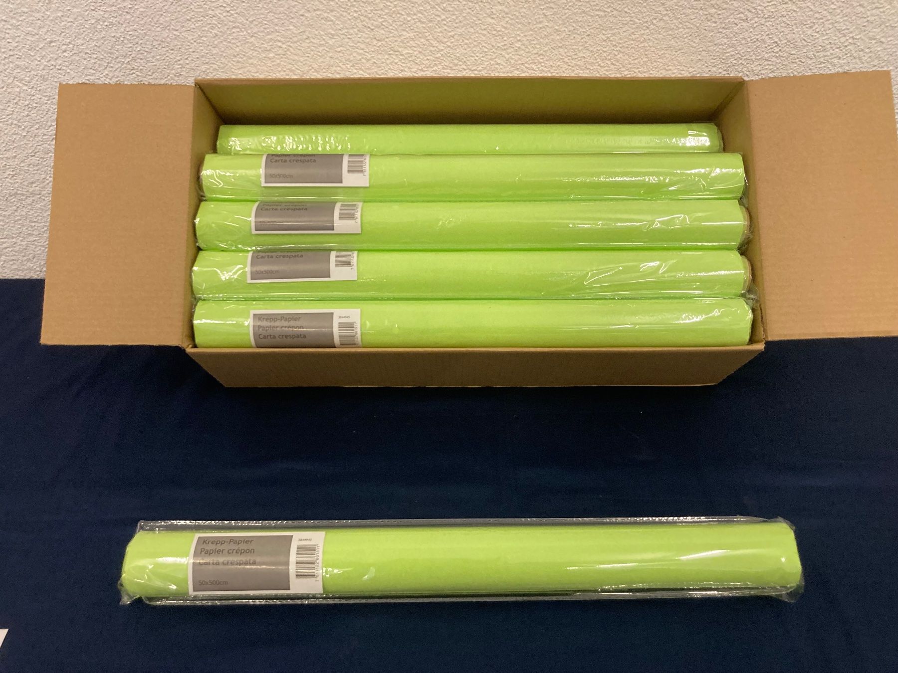 Krepp-Papier hell-grün Karton mit 15 Rollen 50 x 500 cm (Neu und ...