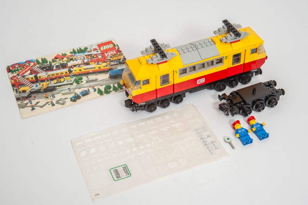 Locomotive de Set LEGO 7740 Inter-City (Gebraucht) in Lausanne für CHF ...