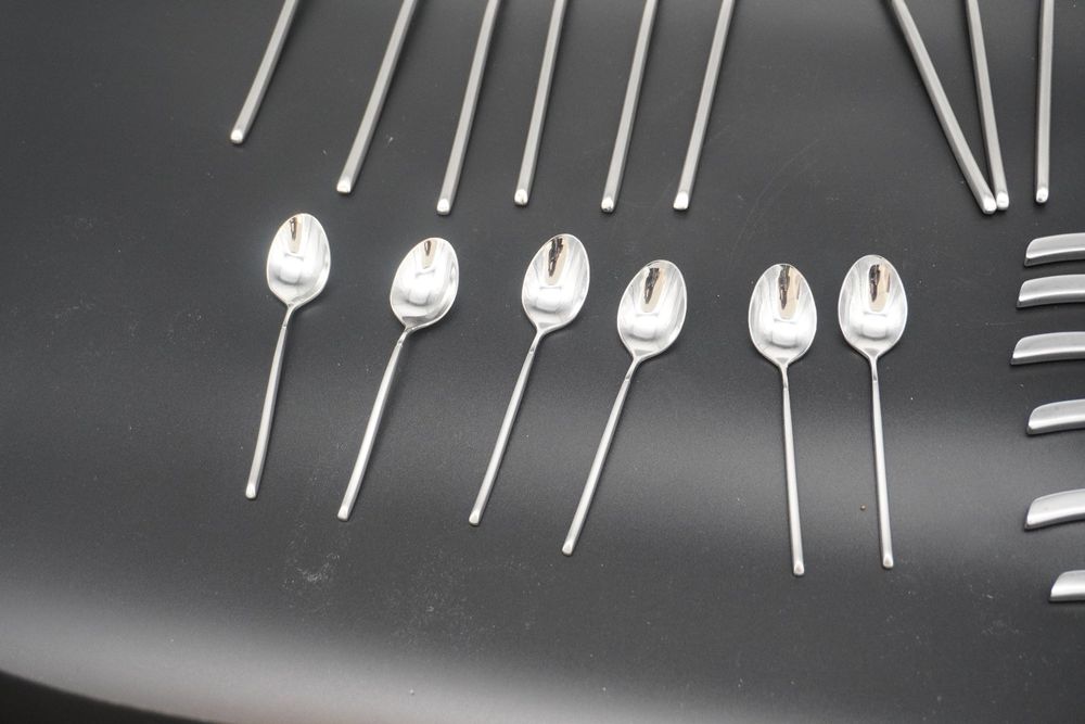 Besteck Berndorf Avantgarde Design für 6 Personen - Chic :) (Gebraucht) in Basel für CHF 90 ...