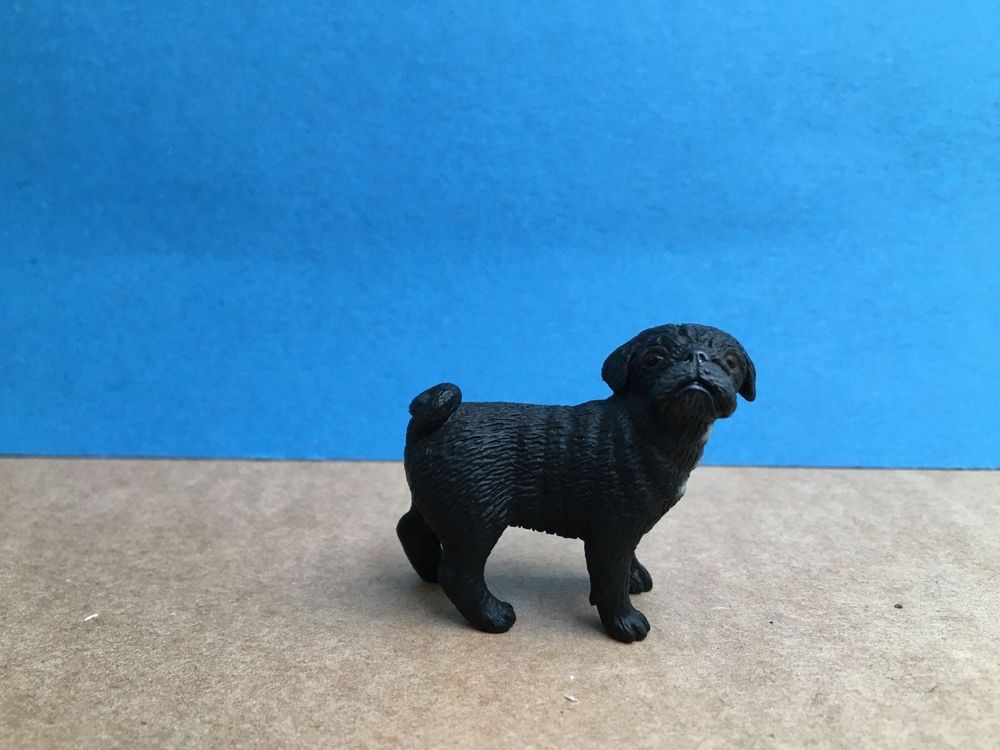 Schleich 16382 Mops Hündin Hund (Gebraucht) in Ennetbaden für CHF 8 – mit Lieferung auf Ricardo ...