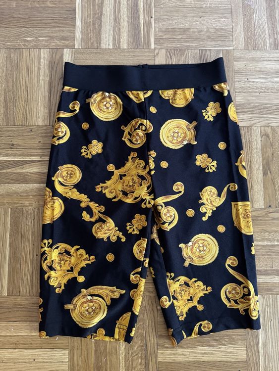 Short Versace Jeans Couture d'été, taille 36/S (D'occasion) à St-Blaise ...