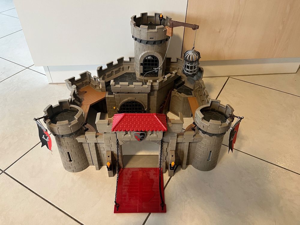 Playmobil Ritterburg (Gebraucht) in Neftenbach für CHF 26 – mit ...