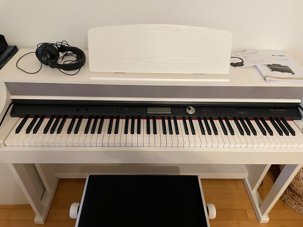 E-Piano (Neu (gemäss Beschreibung)) in Beinwil am see für CHF 440 – nur ...