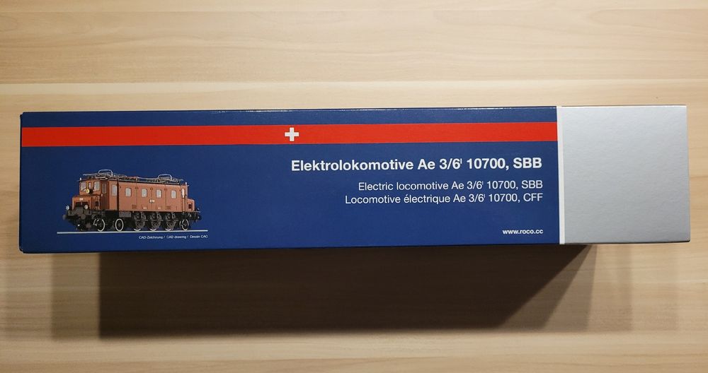 Roco 70089 SBB Historic Ae 3/6' 10700 mit Plexiglasvitrine (Neu und ...