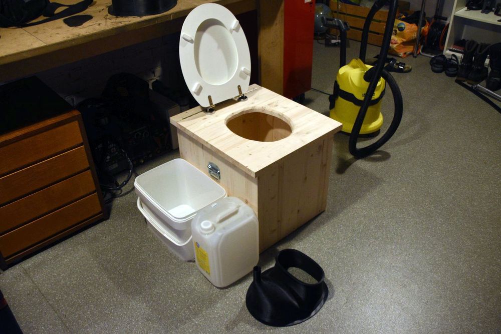 Komposttoilette / Trockentoilette Fichtenholz 21kg (Neu (gemäss Beschreibung)) in Lichtensteig ...