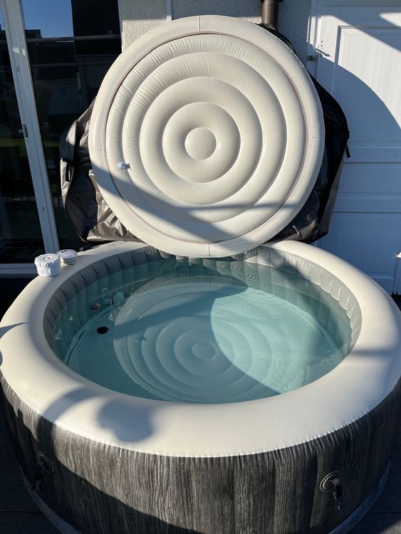 Whirlpool Intex PureSpa Deluxe Greywood (Gebraucht) in Frenkendorf für ...