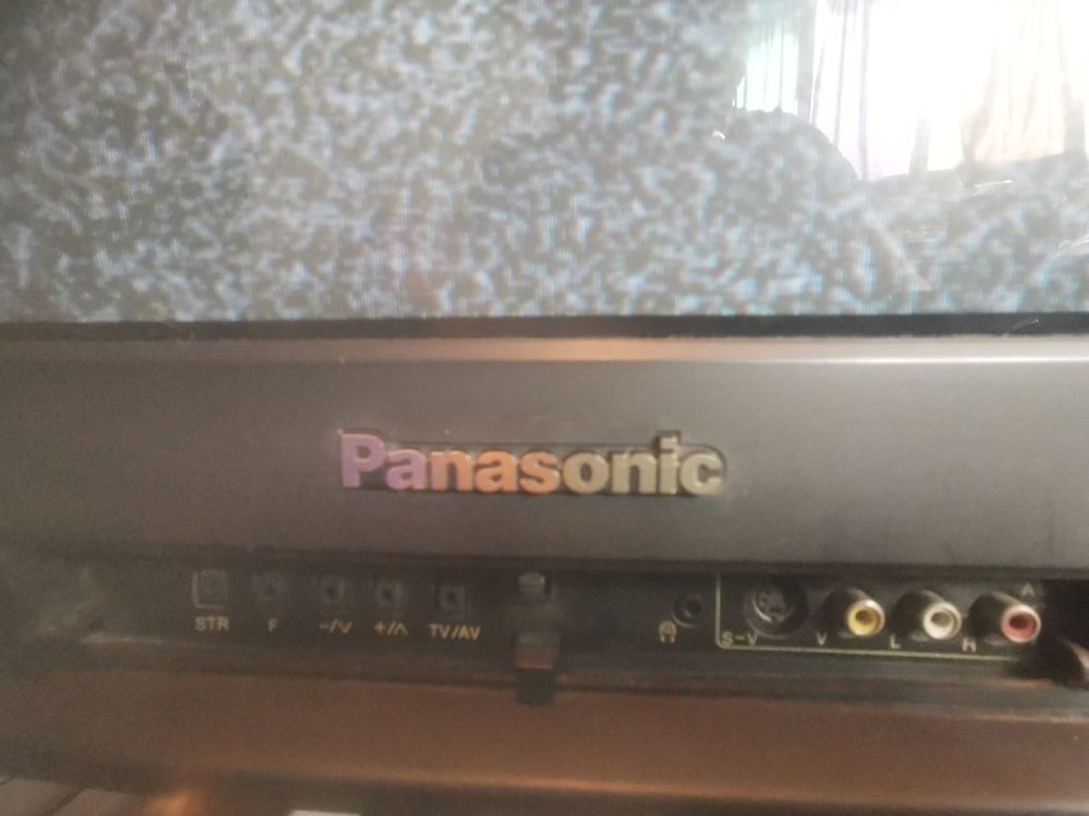 Panasonic Quintrix Röhren Fernseher 100 hz TV (Gebraucht) in Zofingen ...