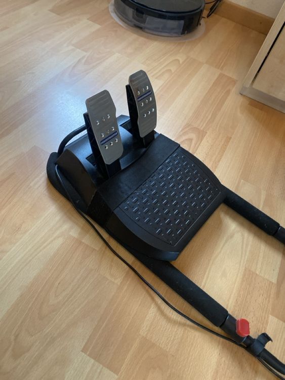 Thrustmaster T300 RS GT Edition Wheel mit Playseat Challenge (Gebraucht ...