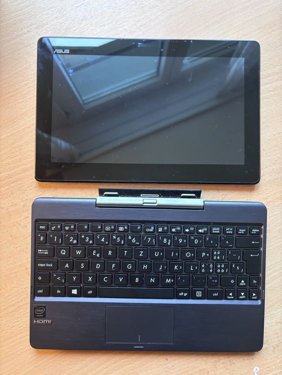 Tablet Asus Convertible (Gebraucht) in Thalwil für CHF 29 – mit ...