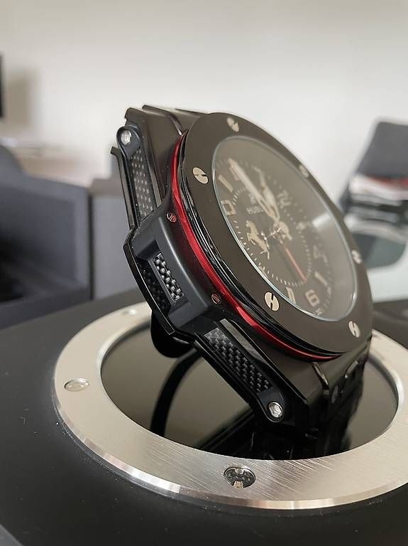 Hublot Big Bang Ferrari (D'occasion) à Brünisried pour CHF 2000 – avec ...