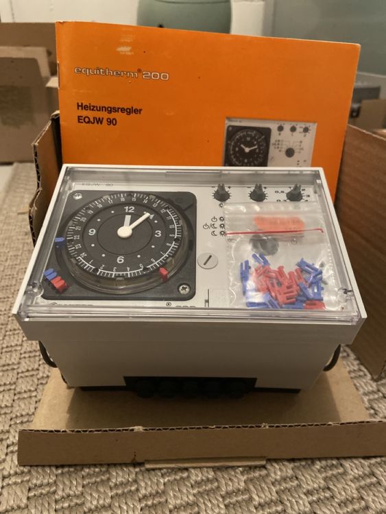 Sauter Heizungsregler EQJW 90 Equitherm 200 NEU (Neu und ...