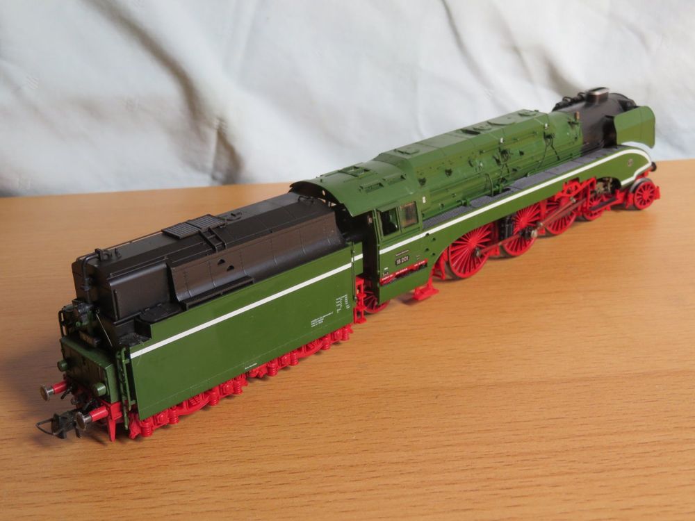 63201 Roco HO, DR Schlepptender-Dampflok BR 18 201 =strom (Neu (gemäss ...