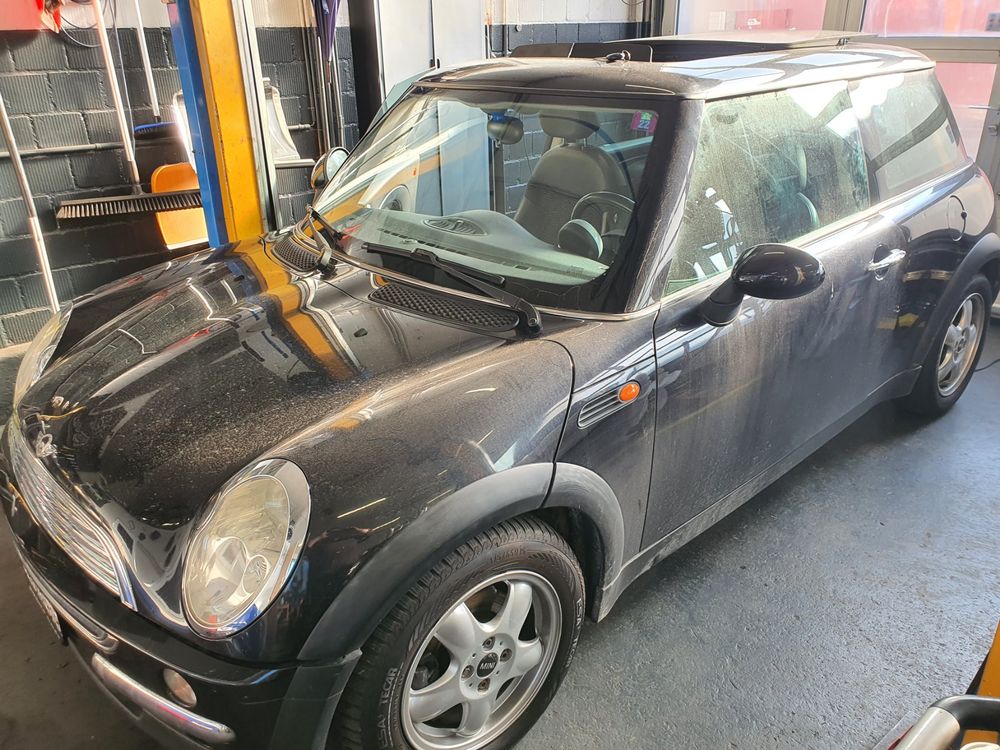 Mini Cooper Automat mit MFK ab 1.- CHF (Gebraucht) in Bäretswil für CHF 1628 – nur Abholung auf ...