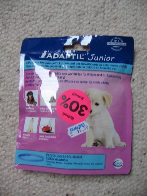 Adaptil Junior für Hunde Welpen Halsband neu (Neu (gemäss Beschreibung ...