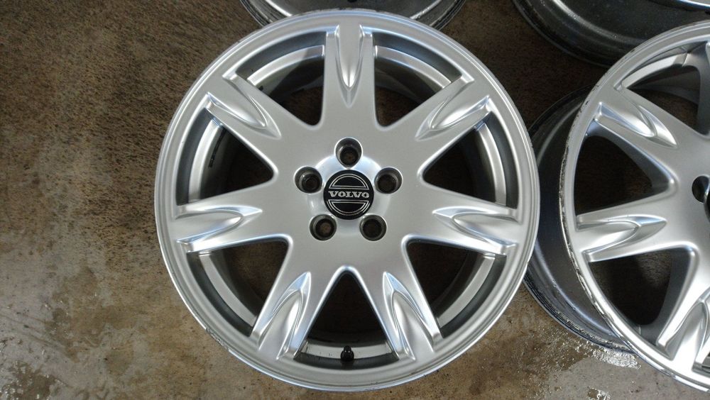 4 Volvo Felgen Thor 7.5 x 17 | Kaufen auf Ricardo