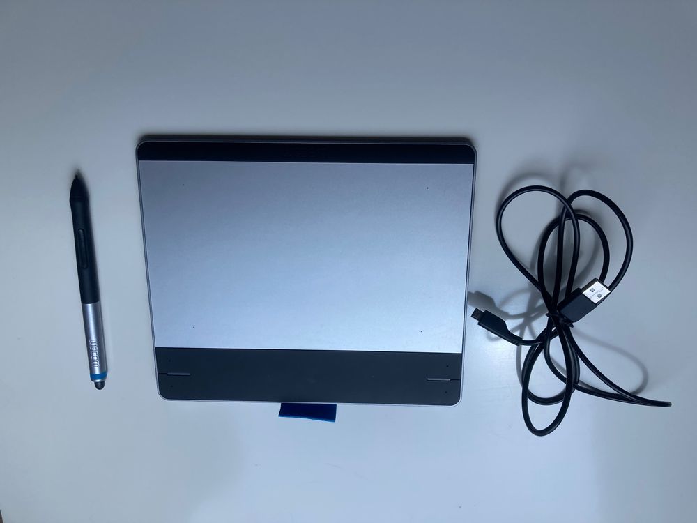 Wacom Intuos Tablet (Gebraucht) in Wädenswil für CHF 15 – mit Lieferung ...