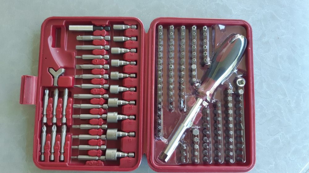 Bits-Box / NEU / 33% (Neu (gemäss Beschreibung)) in Adlikon b.Regensdf ...