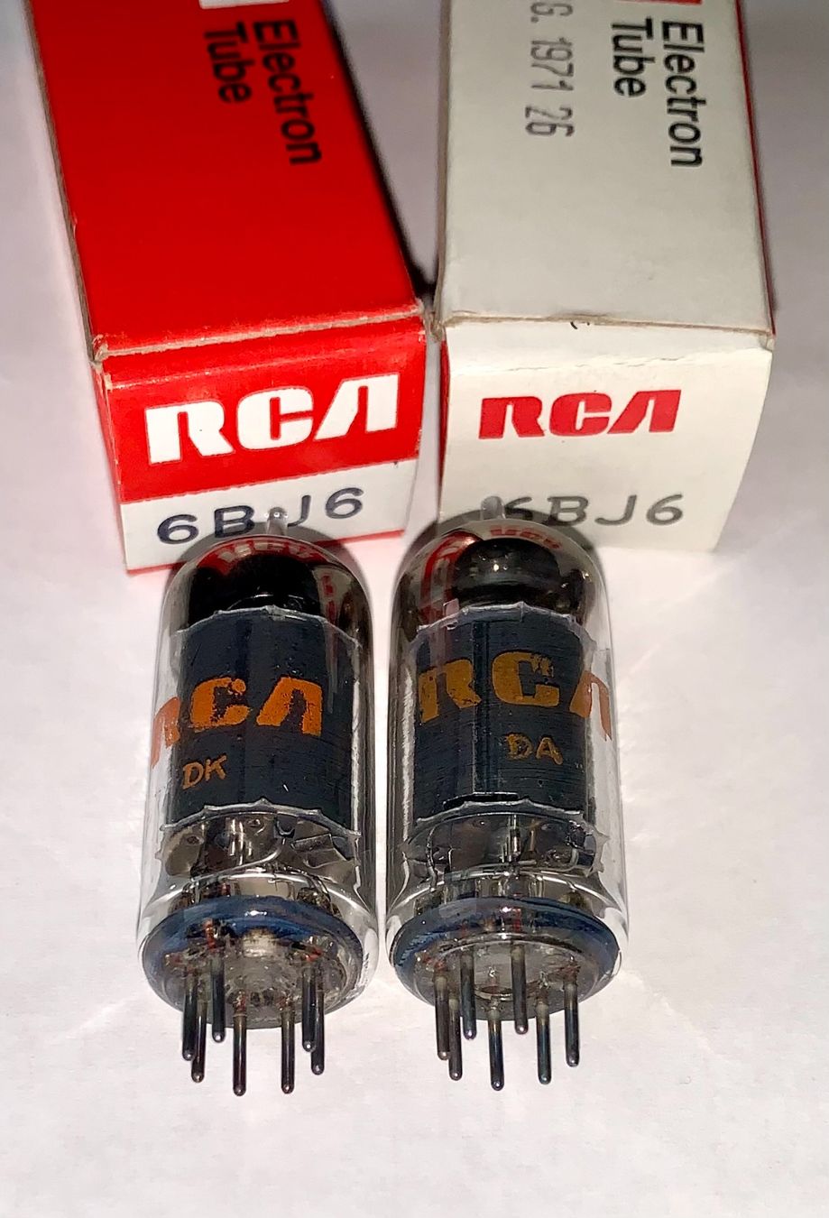 2 Röhren / Radioröhren 6BJ6 (E99F) Pentode, RCA (Neu (gemäss ...