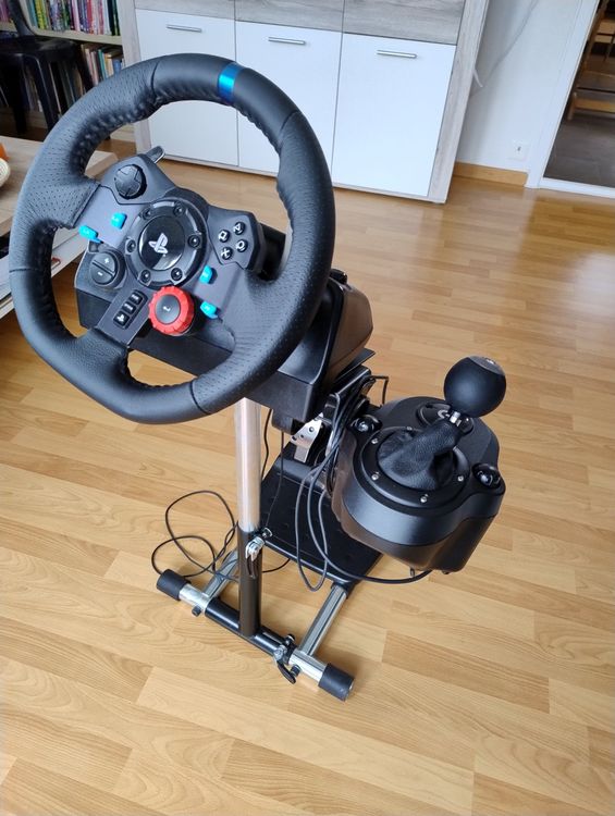 PS4 Steuerrad G29 mit Wheel Stand Pro und 2 Spiele (Gebraucht) in ...
