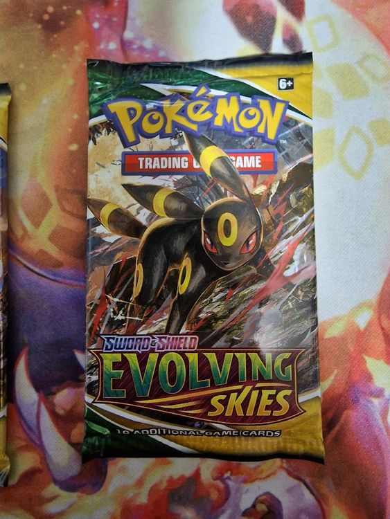 Pokemon Evolving Skies Booster Pack - Umbreon (Neu und originalverpackt) in St.Gallen für CHF 33 ...