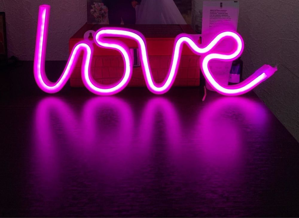 📌 NEU Neon LED Leuchtschrift Love 35.5cm | Kaufen auf Ricardo